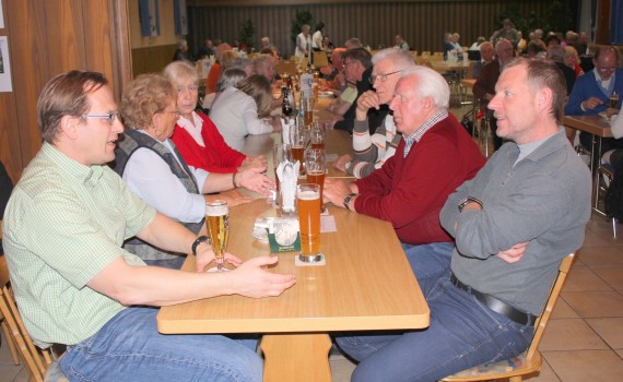 Traditionelles Schlachtfest 2014 – Jugendförderkreis – SV 1919 Münster e.V. Traditionelles Schlachtfest 2014 – Jugendförderkreis – SV 1919 Münster e.V.
